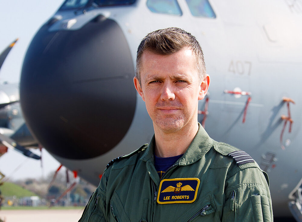 Lee Roberts - LXX Squadron Association